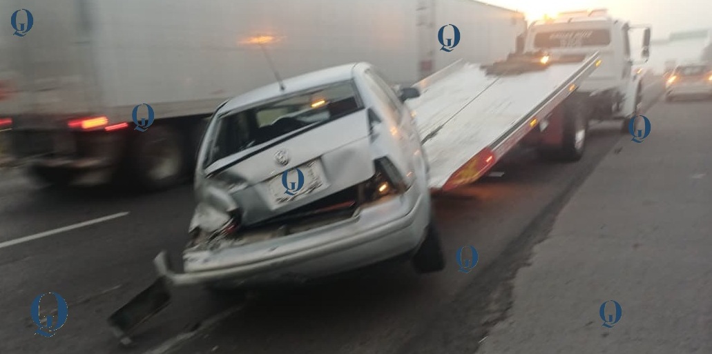 ¡TERRIBLE ACCIDENTE EN LA CARRETERA 57! AUTO QUEDA HECHO CHATARRA, PERO ...